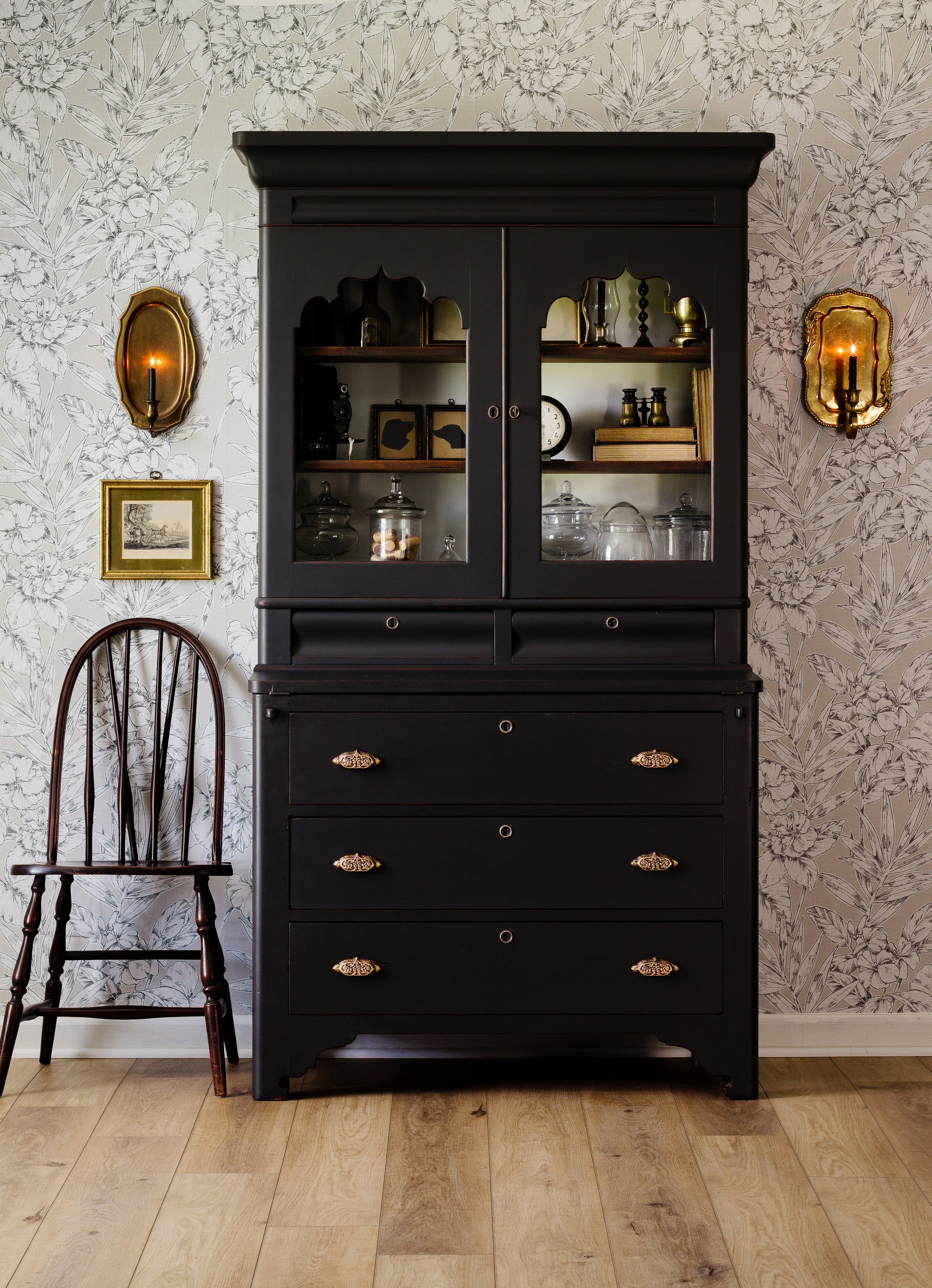 Coal Black – Fusion Mineral Paint