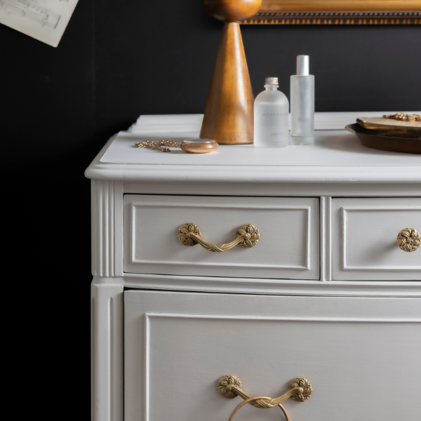 Algonquin – Fusion Mineral Paint